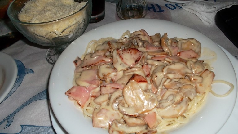 Şi restaurantul purta numele Pachis - FoodCrew