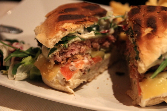 The Note Pub, îmbinarea perfectă între restaurant, bar și club - FoodCrew